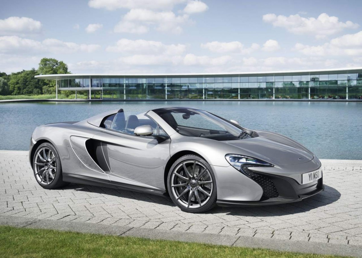 McLaren Reveals a Toned Down 625C Exclusively for Asia | AutoGyaan